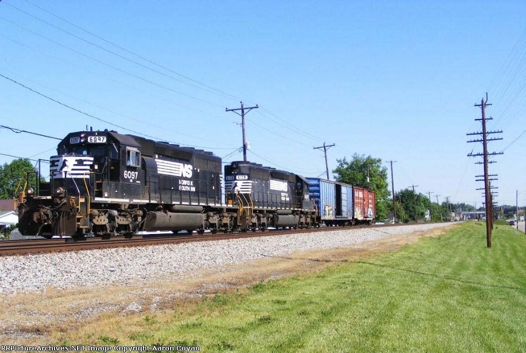 NS 6097 and 6128 on L55